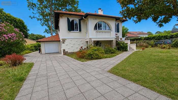 Maison 7 pièces à Andernos-les-Bains, Heyre, à vendre
