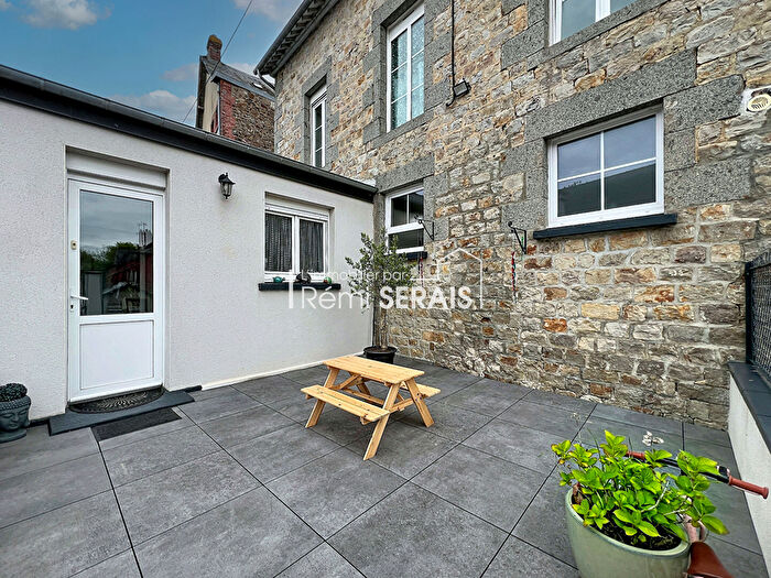 Couterne - Maison 8 pièces à vendre