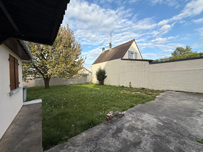 Maison 2 pièces à Claye-Souilly, à vendre