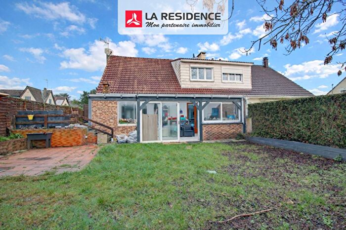 Maison à vendre - Saint-Étienne-du-Rouvray - 5 pièces - 4 chambres