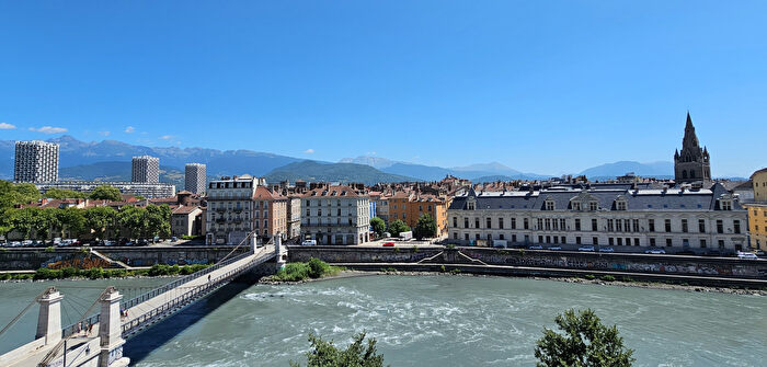 Appartement 3 pièces à Grenoble, Saint Laurent, à vendre