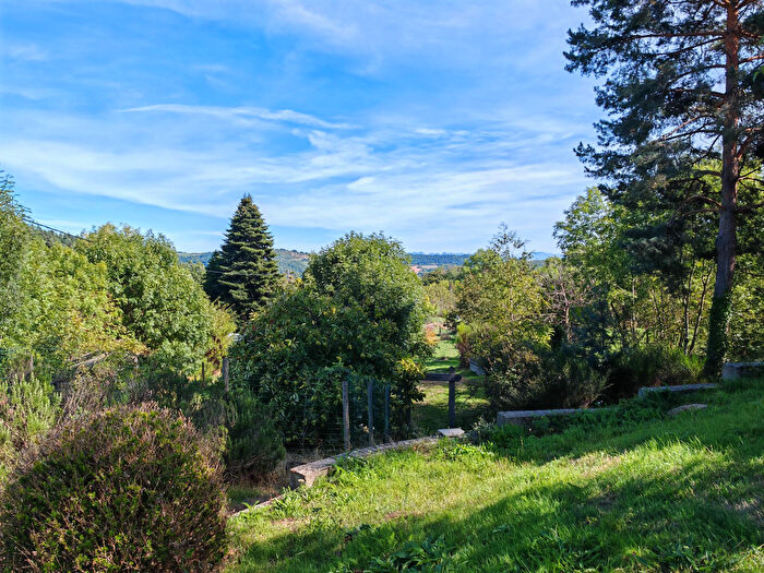 Maison à vendre - Silhac - 2 pièces - 1 chambre