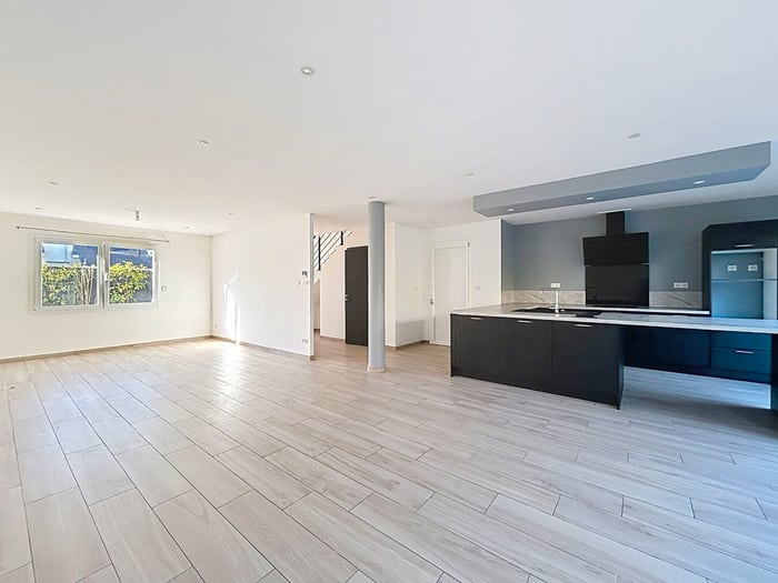 Bezannes : Maison 6 pièces à louer