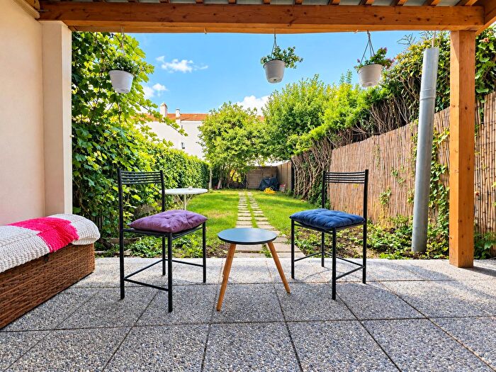 Villepreux : Maison 5 pièces à vendre