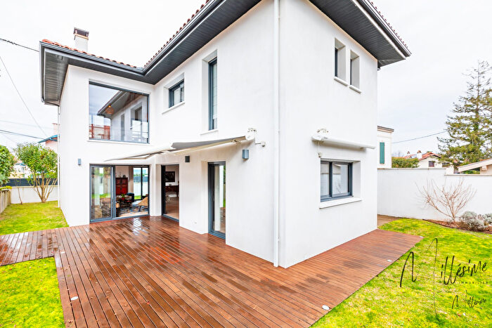 Maison à vendre - Anglet, Hardoy Courbois, Numa, Choisi - 5 pièces - 2 chambres