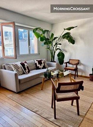 Appartement à louer - Goutte dOr-Château Rouge, Paris ème arrondissement - 2 pièces - 1 chambre