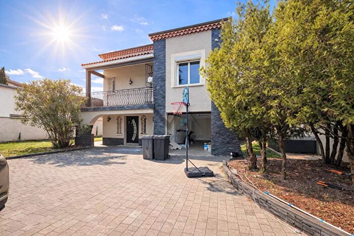 Maison à vendre - Montélimar, Les Champs, Les Blaches, Beaulieu - 8 pièces - 4 chambres