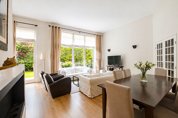 Issy-les-Moulineaux, Centre-ville, Corentin Celton, Les Varennes - Appartement 5 pièces à vendre