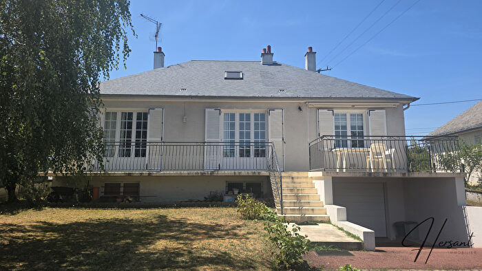 Maison 5 pièces à vendre à Beaugency