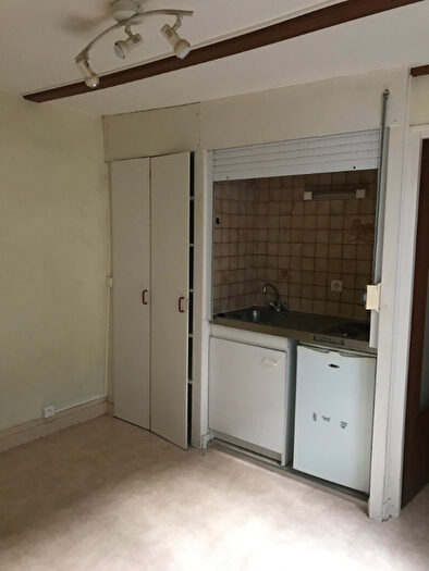 Besançon, Boucle, Chapelle des Buis : Appartement 1 pièce à louer