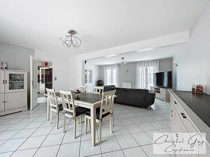 Maison à vendre - Luceau - 6 pièces - 5 chambres