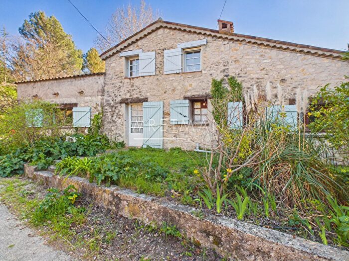 Maison 5 pièces à Claviers, à vendre
