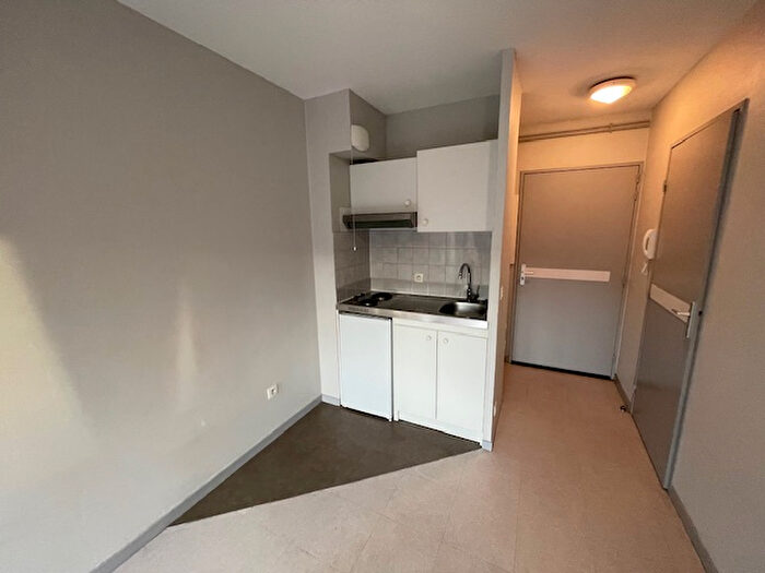 Appartement à louer - Déville-lès-Rouen - 1 pièce