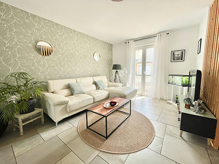 Maison à vendre - Saint-Augustin-des-Bois - 3 pièces - 2 chambres