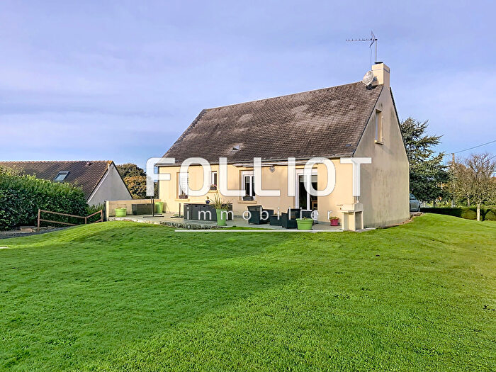 Maison à vendre - Fleury - 5 pièces - 4 chambres