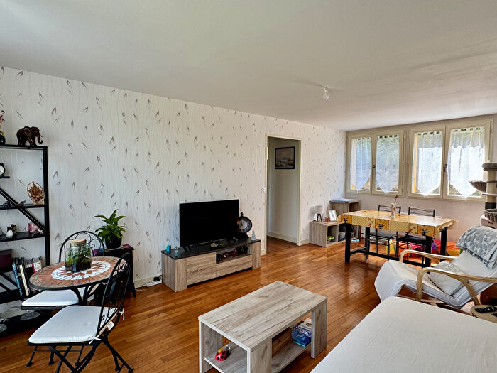 Appartement à vendre - Tulle, Gare, Rive Gauche, Condamines, Marquisat - 3 pièces - 2 chambres