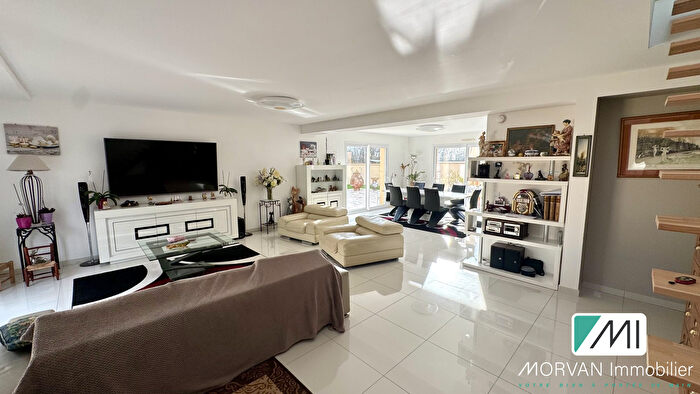 Maison à vendre - Dreux - 8 pièces - 5 chambres