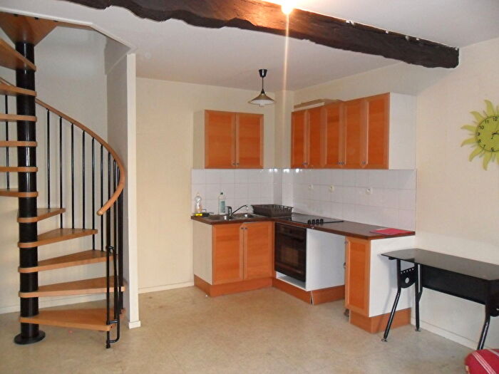 Maison à vendre - Givors, Centre-ville - 3 pièces - 2 chambres