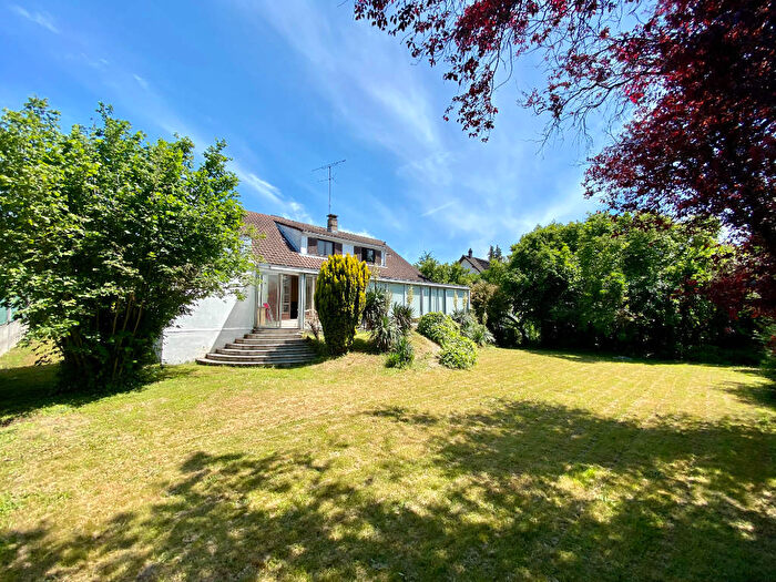 Saint-Germain-lès-Arpajon - Maison 8 pièces à vendre