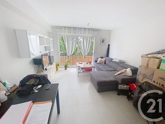 Saint-Maximin - Appartement 3 pièces à louer