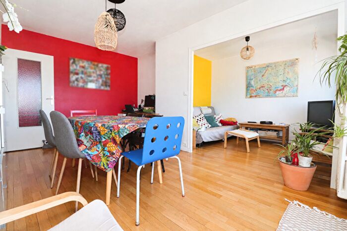 Appartement 4 pièces à vendre à Dijon, Montmuzard
