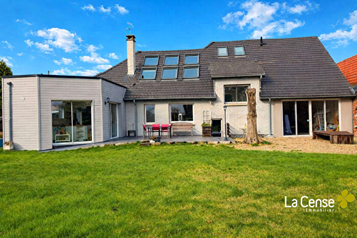 Maison à vendre - Cappelle-en-Pévèle - 6 pièces - 5 chambres