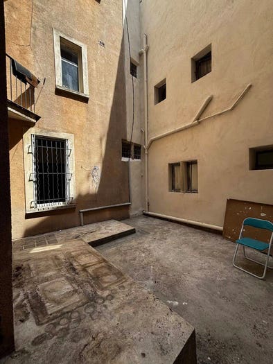 Arènes, Nîmes - Appartement 3 pièces à louer