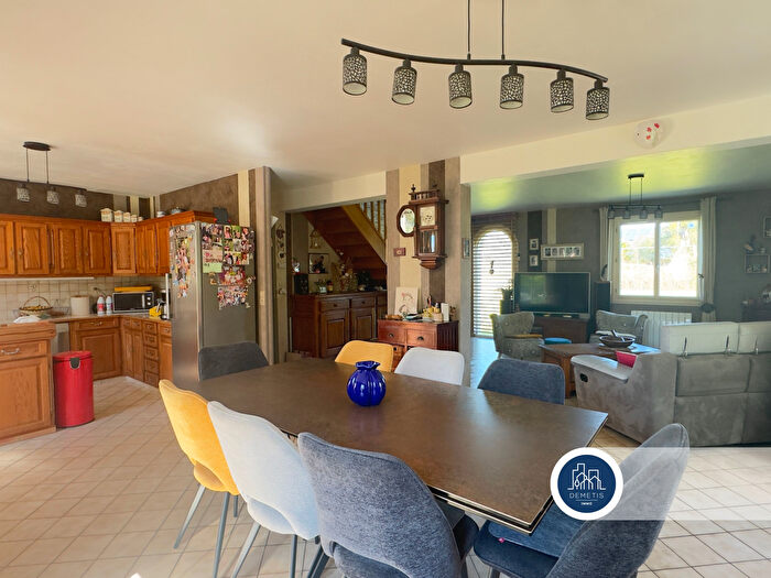 Maison 7 pièces à Fillé, à vendre