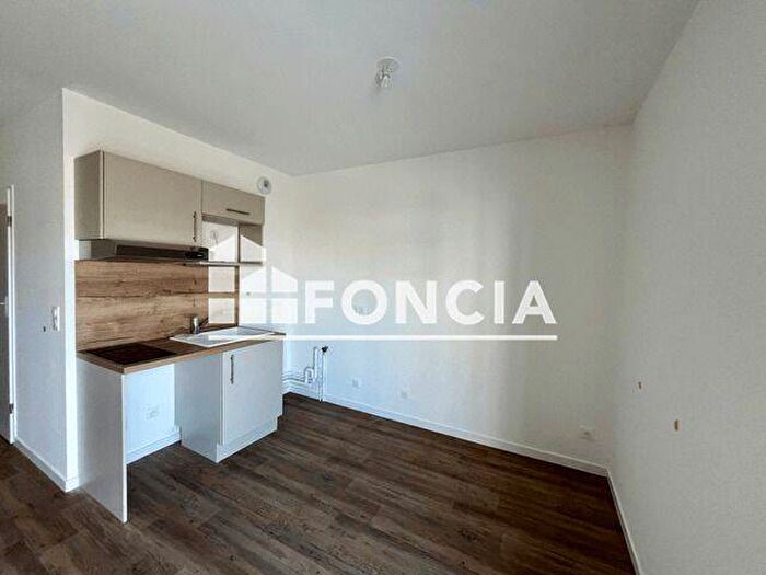 Appartement 1 pièce à Gare-Senelle-Pont de Paris, Laval, à louer