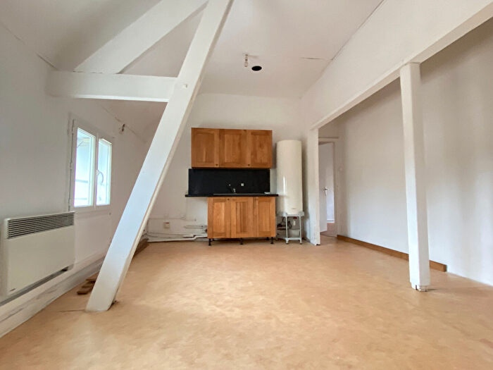 Appartement à louer - Le Petit-Quevilly, Bruyères - 4 pièces - 3 chambres