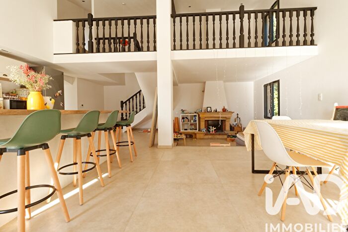 Maison 5 pièces à Velleron, à vendre