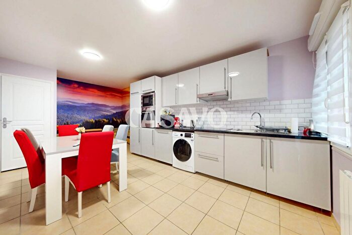 Maison à vendre - Nanteuil-lès-Meaux - 5 pièces - 4 chambres