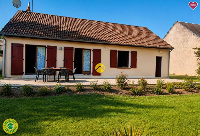 Jouet-sur-l'Aubois : Maison 4 pièces à vendre