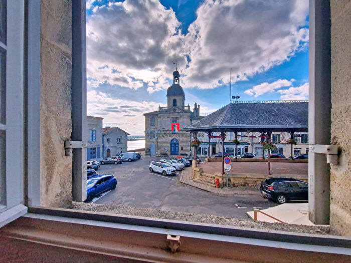 Maison à vendre - Bourg - 4 pièces - 3 chambres