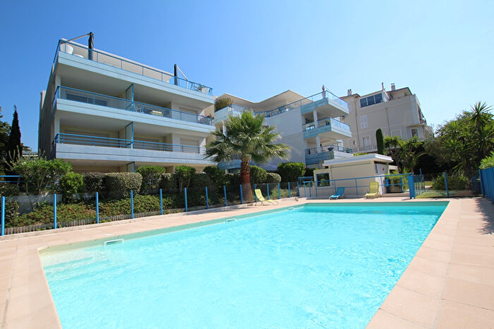 Appartement 2 pièces à louer - Cannes, Croix des Gardes