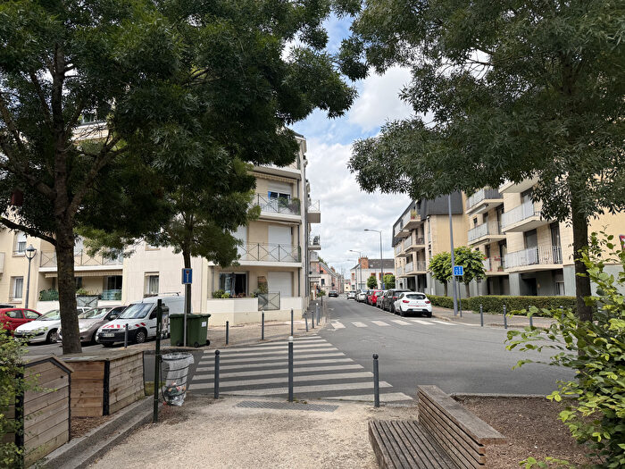 Appartement 5 pièces à Orléans, à vendre