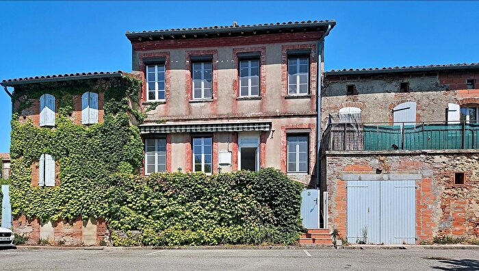 Maison 8 pièces à vendre à Bourg-Saint-Bernard