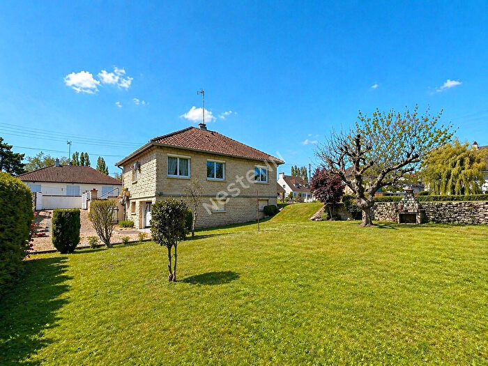 Maison à vendre - Chaumontel - 5 pièces - 3 chambres