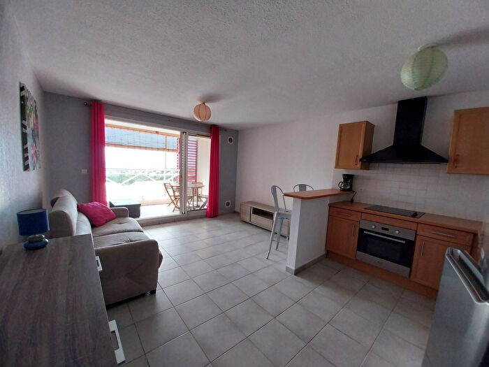 Appartement 2 pièces à louer à Saint-Denis, Le Moufia, Sainte-Clotilde