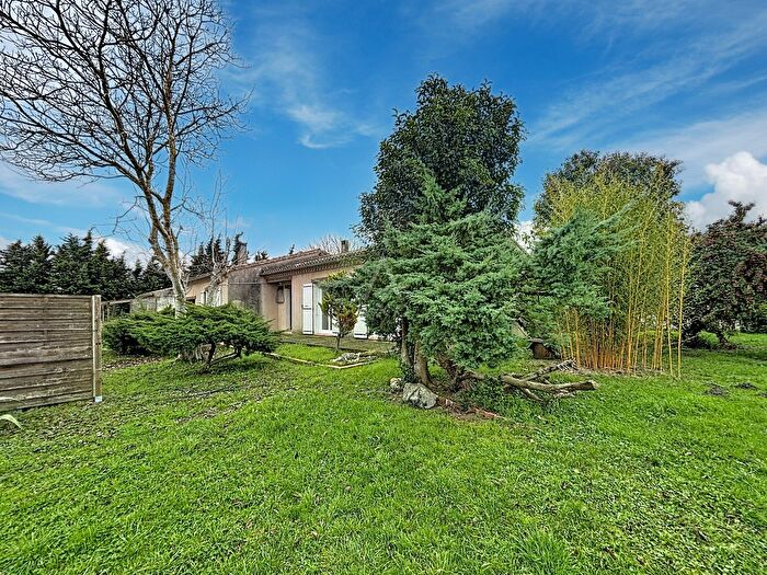 Maison à vendre - Villeneuve-la-Comptal - 5 pièces - 4 chambres