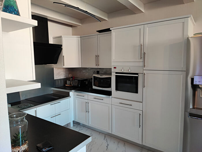 Appartement à vendre - La Redorte - 5 pièces - 3 chambres