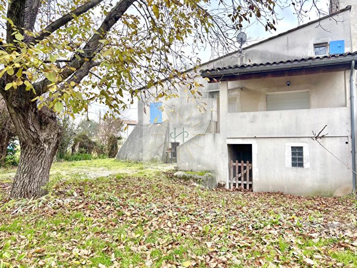 Maison à vendre - Montélimar - 10 pièces - 5 chambres