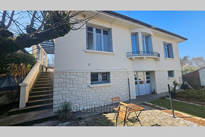 Maison à vendre - Castelsarrasin, Centre-ville - 5 pièces - 4 chambres