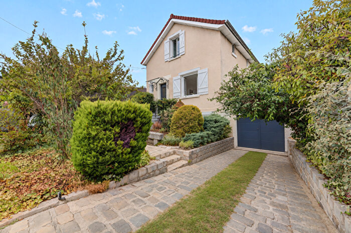 Maison 6 pièces à vendre à Brunoy, Sud