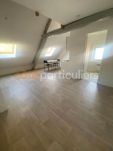 Appartement à louer - Nord, Ham - 2 pièces - 1 chambre