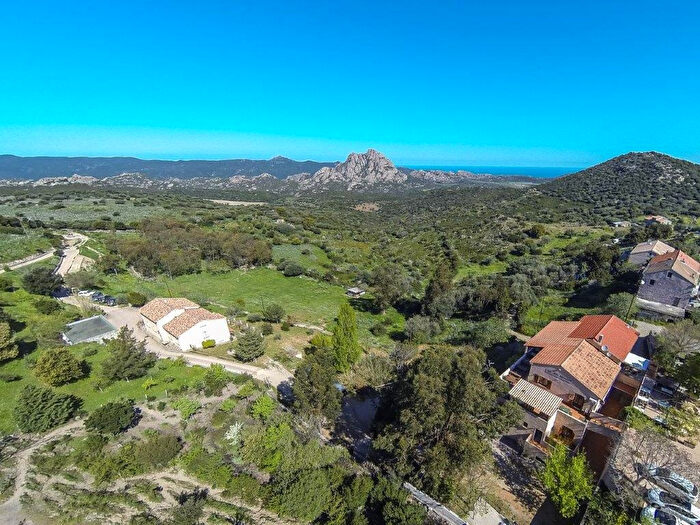 Maison à vendre - Saint-Florent - 7 pièces - 6 chambres