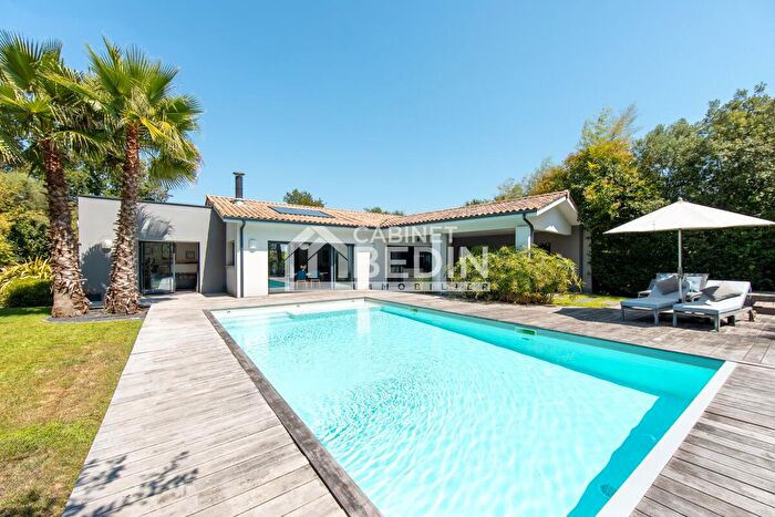 Maison à vendre - Gujan-Mestras, Mestras - 6 pièces - 5 chambres