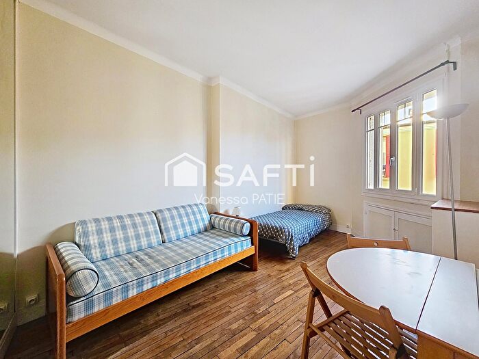 Appartement à vendre - Vanves, Centre Saint-Rémy - 1 pièce