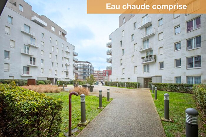Issy-les-Moulineaux, Les Epinettes, Le Fort, Les Hauts d'Issy : Appartement 2 pièces à louer