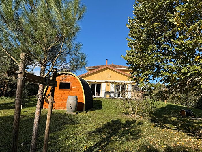 Maison à vendre - Savigny - 5 pièces - 4 chambres